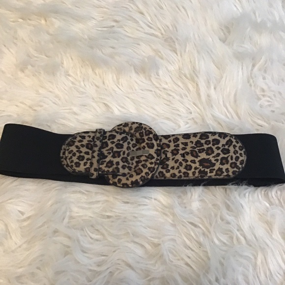 Vintage | Accessories | Vintage 9sy2k Leopard Print Wide Stretchy Belt ...